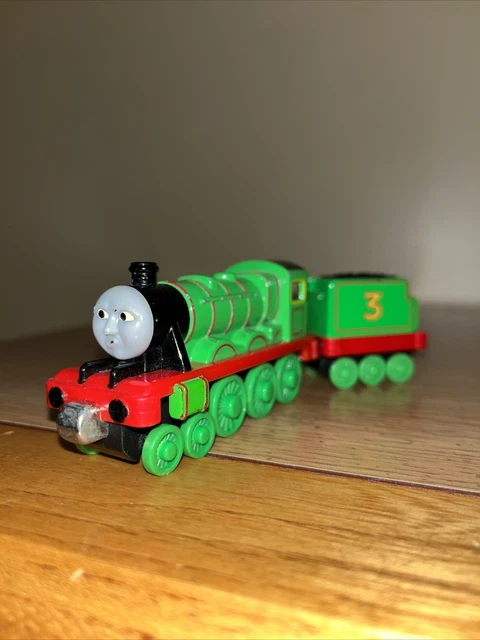 ANGRY HENRY ! THOMAS FRIENDS TRAIN Deluxe ELEPHANT ! TAKE ALONG N PLAY ...