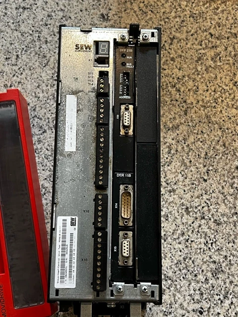 SEW EURODRIVE MDX61B0022-5A3-4-0T Umrichter 08279764 MDX61B-0T ...