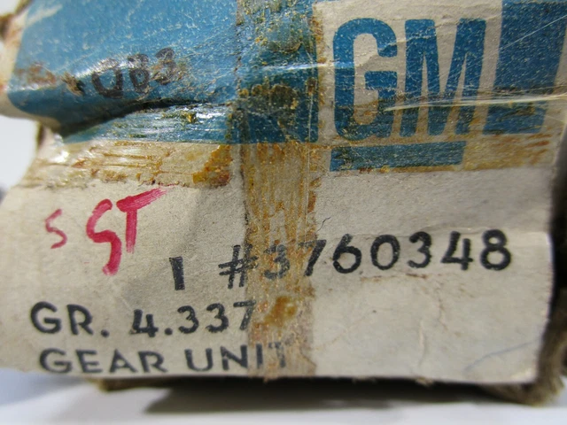 1960-62 GM CHEVROLET Gmc Truck Speedometer Gear Nos # 3760348 3760348 ...