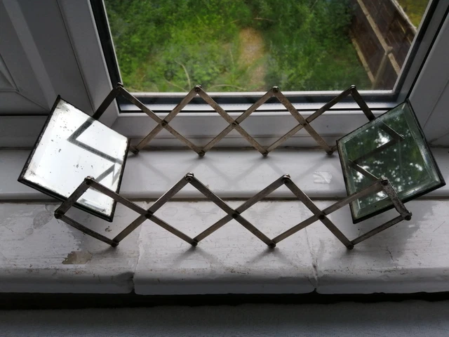 BRITISH WW1 FOLDING Periscope Trench Mirror ( not Lifeguard Brand) £25. ...