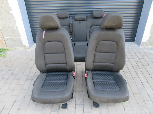 Audi A4 B8 Sitze