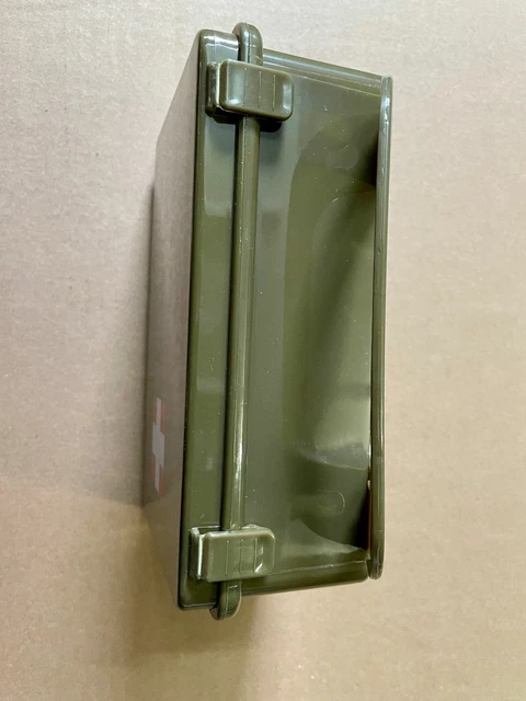 FIRST AID SET Box HMMWV HUMVEE MILITARY First Aid Kit Bandage Box NEW £ ...