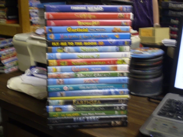 (20) CHILDREN'S ANIMAL DVD Lot: Disney Finding Nemo Garfield (3) Shrek ...