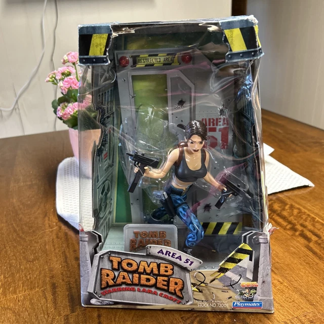 PLAYMATES TOMB RAIDER LARA CROFT in Area 51 (1999) 9" Figure, NEW $45. ...