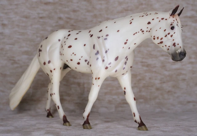 BREYER PFERD MODELLPFERD Traditional horse Lil' Ricky Rocker Appaloosa ...