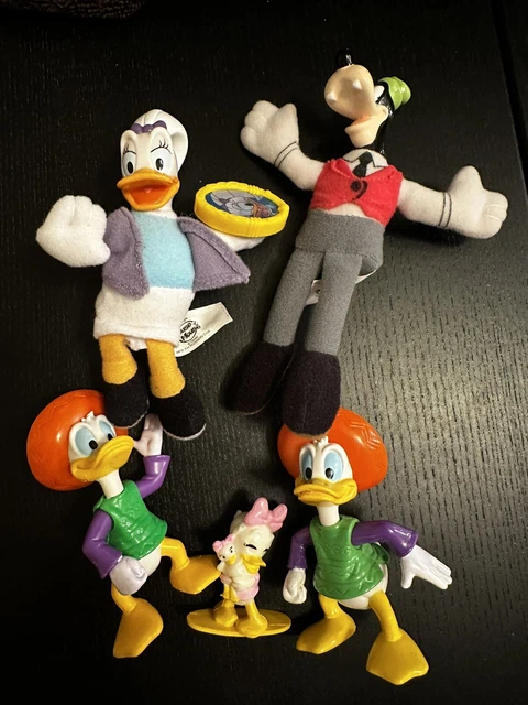 DISNEY MCDONALD'S DONALD Duck Epcot Mexico , Goofy, Wendy, Daisy ...