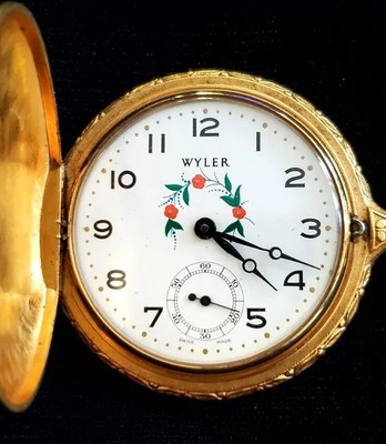 VINTAGE WYLER HUNTERS Pocket Watch Rare Wreath Swiss Made Mechanical ...