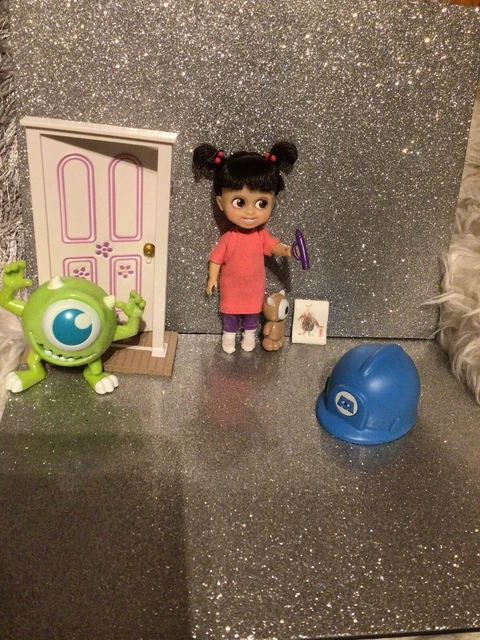 DISNEY STORE RARE Boo Monsters Inc Mini Animator Doll Carry Case Little ...