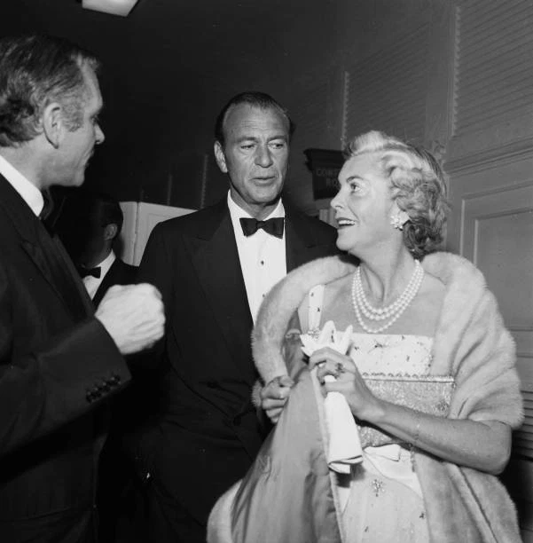 ACTOR GARY COOPER And His Wife Veronica Balfe Attend A Party 1 1958 Old ...