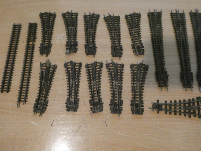 17 N GAUGE POINTS TURNOUTS JOBLOT MODEL RAILWAY TRACK removed from ...