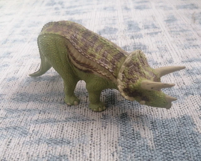 INVICTA TRICERATOPS DINOSAURO British Natural History Museum Vintage ...