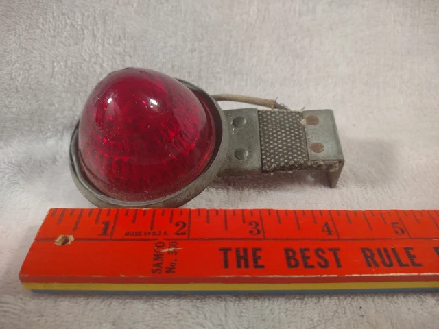 VINTAGE DORAY GLASS beehive lamp lens bullet Red stop tail light 1115 ...