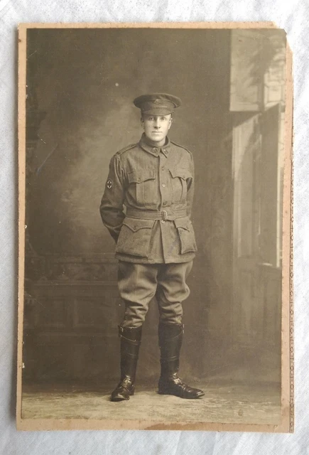 AUSTRALIAN WW1 DIGGER portrait photo. Named & dated 1916. $12.00 ...