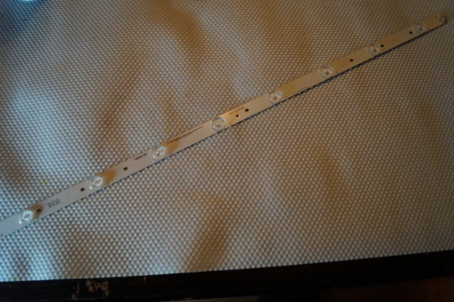 LED BACKLIGHT STRIP Ic-A-Tbby32D572 For 32" Toshiba 32E2533D Tv ...