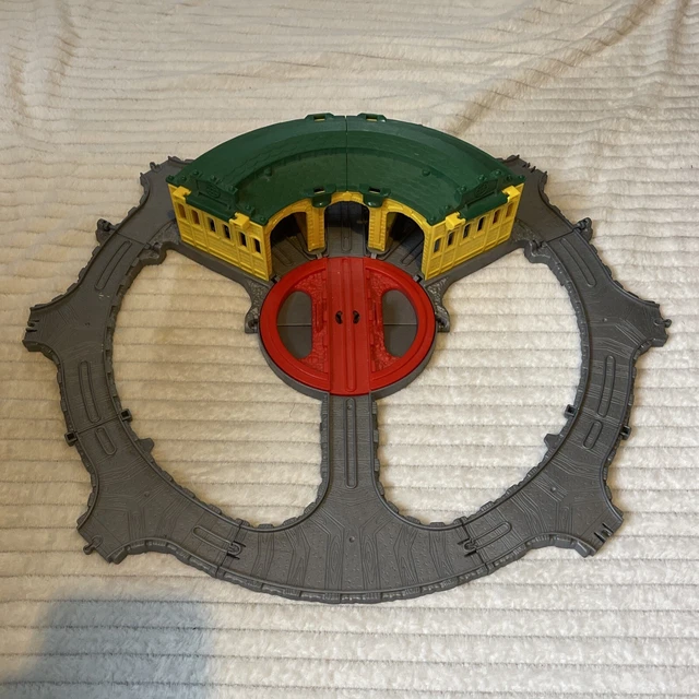 THOMAS & FRIENDS Tidmouth Sheds with Rotating Turntable £19.99 ...