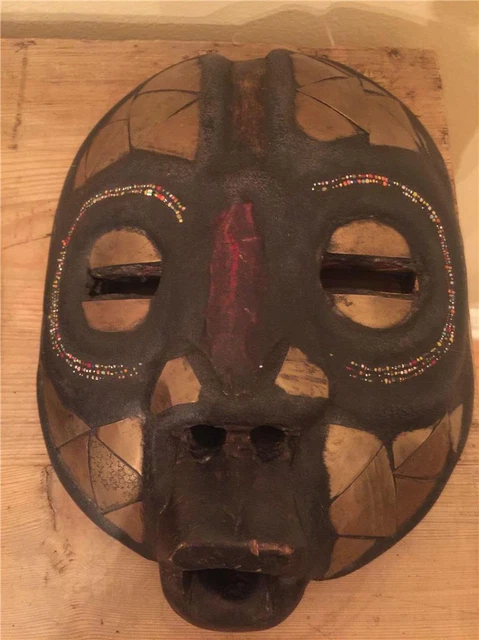 ANTIQUE AFRICAN ASHANTI Baluba West African Ghana Wooden Moon Mask £71. ...