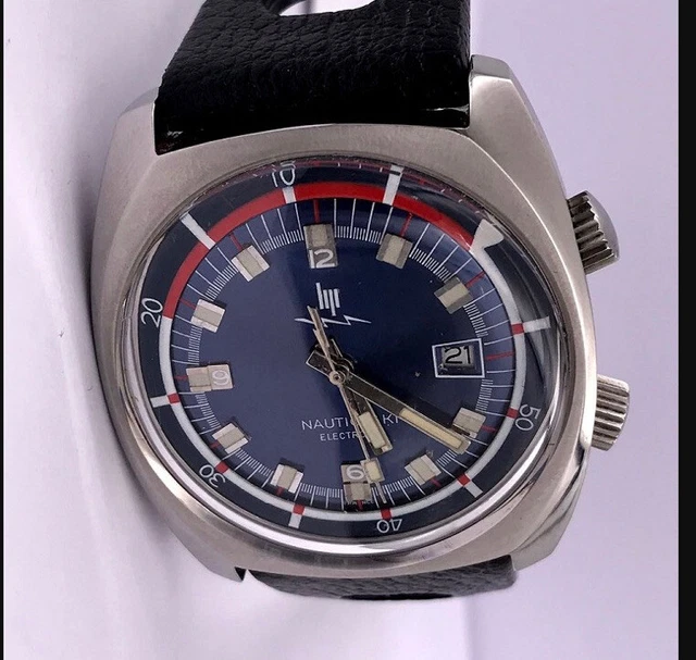 VINTAGE SKIN DIVER Lip Nautic Compressor Diver Inner Bezel NOS Black ...