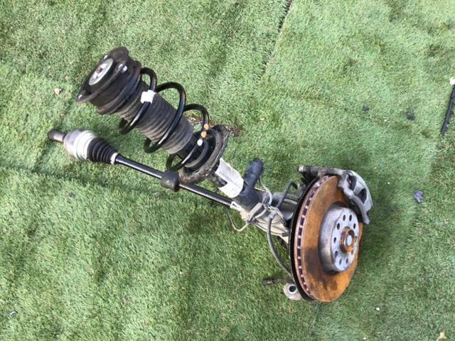 VW GOLF MK7 Mk7.5 Complete Suspension Leg Hub Strut Drivers Right A3 8V ...