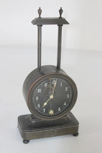 A ANTIQUE SILENT Keyless Watson Clock Company Mystery/ Gravity Clock ...