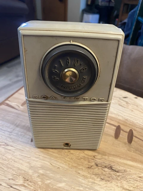 VINTAGE RCA VICTOR AM Radio 📻 RADIO DOES NOT WORK $13.90 - PicClick CA