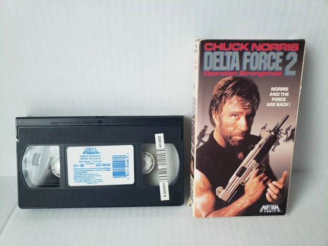 VINTAGE 1990 DELTA Force 2 Operation Stranglehold VHS TAPE Media Chuck ...