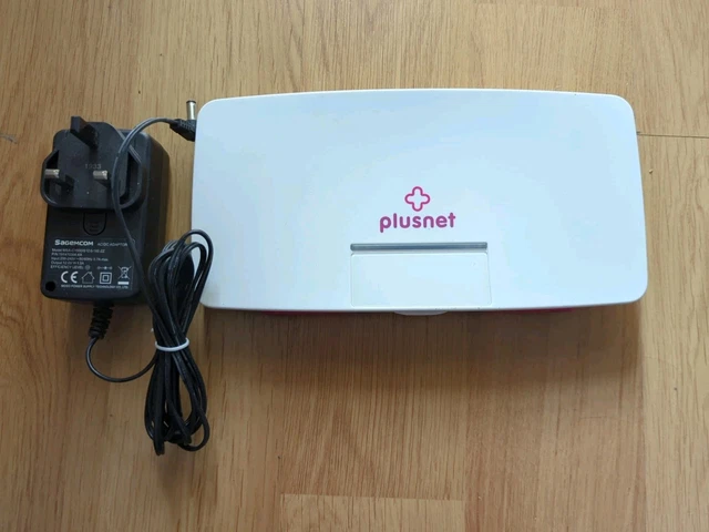 OPENWRT UNLOCKED PLUSNET Hub One VDSL WiFi router (same as BT Home Hub ...