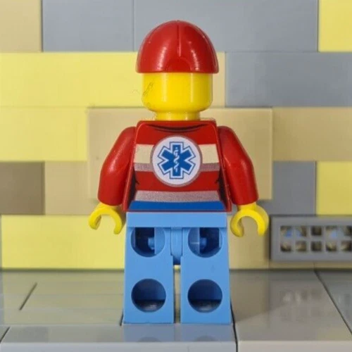 LEGO TOWN MINIFIG - Helicopter Medic, Female minifigure (cty0859) £4.50 ...