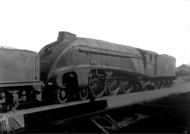 PHOTO LNER 60700 (Former Hush Hush Loco 10000) Awaits Cutting Up At ...