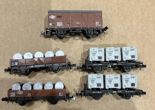 MINITRIX N GAUGE Rake 5 x BR Box Van, 2 x Open Wagons With Load & 2 ...