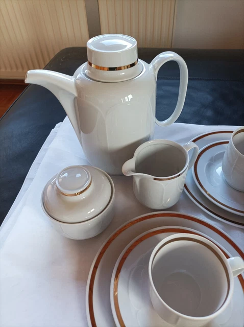 PORZELLAN KAFFEESERVICE GRAF Von Henneberg 1777 mit Goldrand EUR 40,00 - PicClick DE