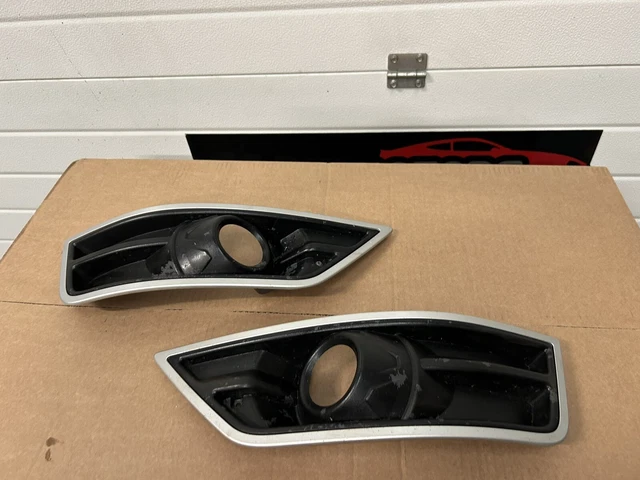 FORD FOCUS ST 225 Mk2 Pre Face Lift Front Fog Light Surrounds £45.00 ...