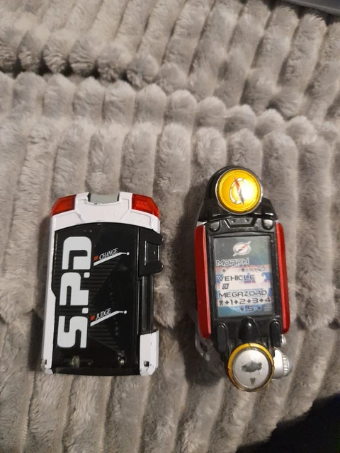 POWER RANGERS SPD Flip Phone Morpher 04 & Operation Overdrive Tracker ...