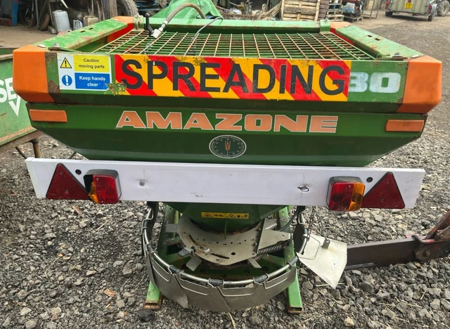 AMAZONE FERTILISER SAND Salt Broadcast Spreader Spinner - £595.00 No ...
