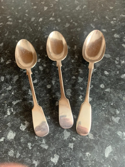 3VINTAGE SILVER PLATED Fiddle Back Serving Spoons Table Spoons £4.99 ...