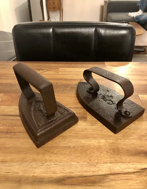 FER À REPASSER Ancien en Fonte - Lot de deux Fers à Repasser Ancien ...