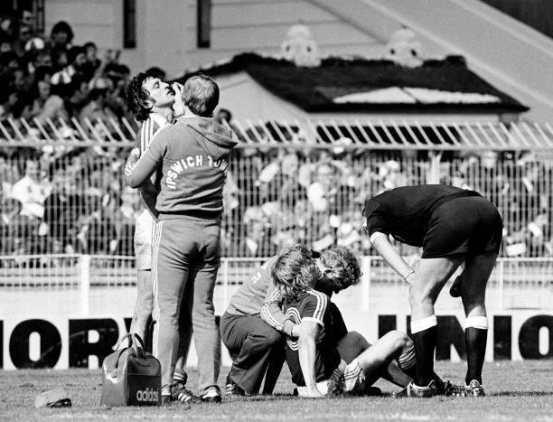 ROGER OSBORNE FA Cup Final Wembley Stadium London 1978 Football Old ...