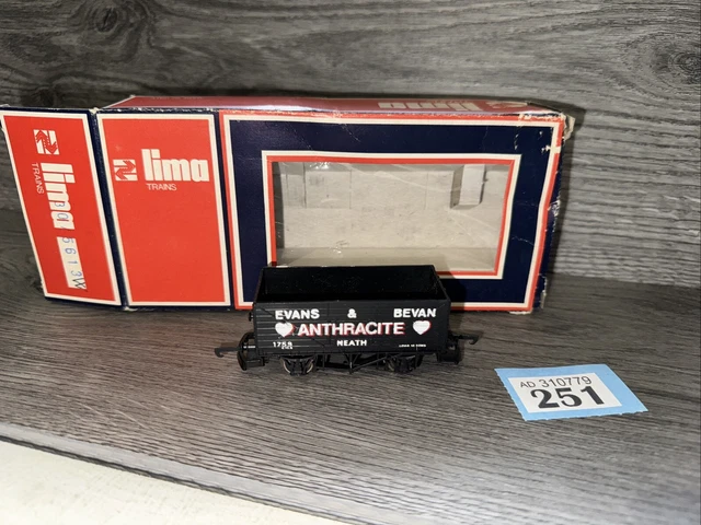 LIMA 00 GAUGE 12T Evans & Bevan Anthracite Plank Wagon Boxed $14.97 ...