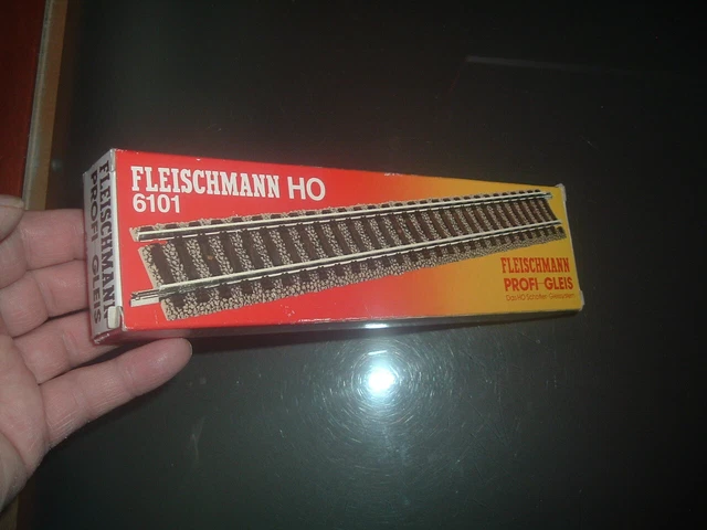 Pièce Train Fleischmann Bon état Aiguille à Gauche Fleischmann Profi ...