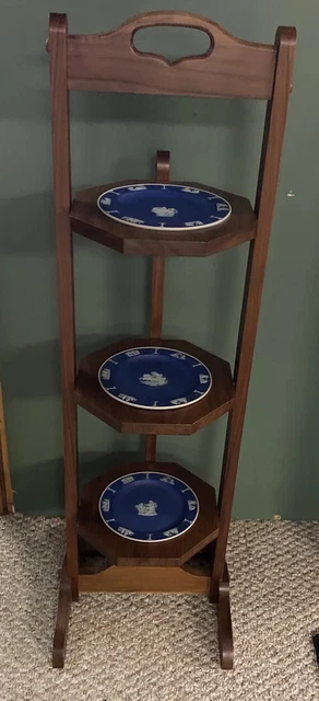 WEDGWOOD 3 TIER Folding Table Pie Stand 3 Plates 39”x12” Excellent ...