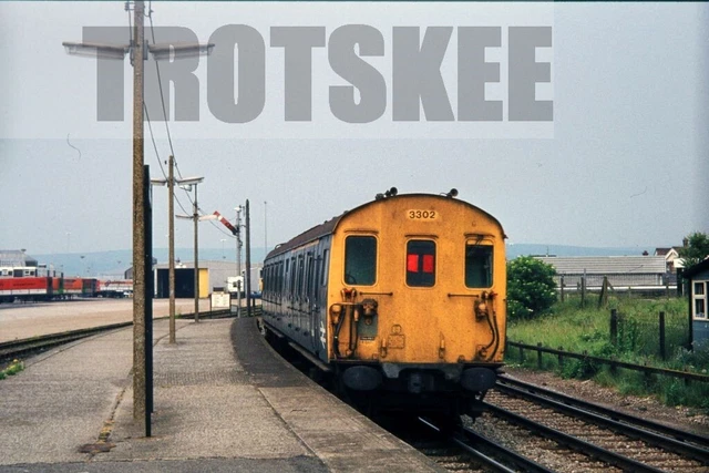 35MM SLIDE BR British Rail Diesel DEMU Class 205 3302 Newhaven Harbour ...