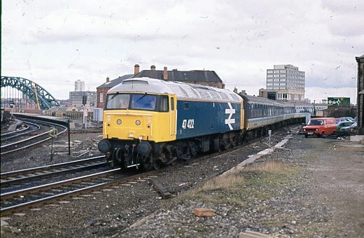 ORIGINAL COLOUR SLIDE of ex works 47422 BR class 47 diesel loco £2.25 ...