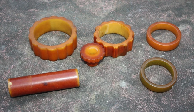 ART DECO PHENOLIC Butterscotch Amber Marbled Bakelite Items 100 Grams £ ...
