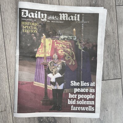 DAILY MAIL 15TH September 2022 - Queen Elizabeth II Lying In State £4. ...
