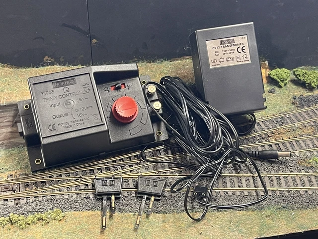 HORNBY MODEL RAILWAY R965 Controller with transformer train speed ...