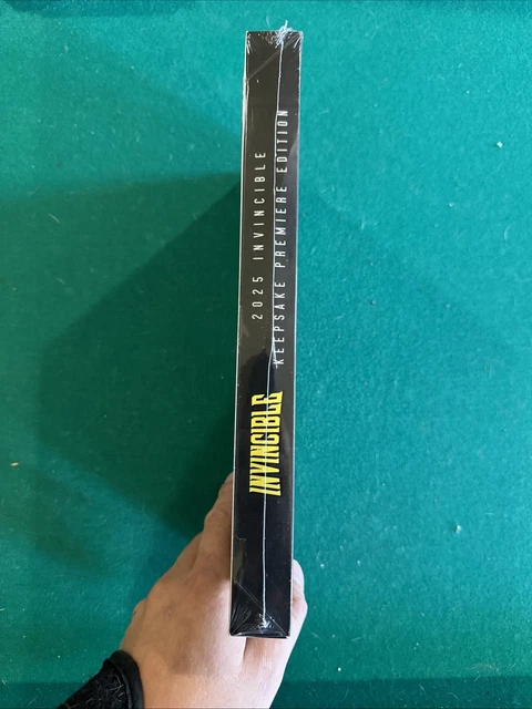 INVINCIBLE HOBBY BOX Keepsake Premiere Edition SDCC 2025 Debut RARE New ...