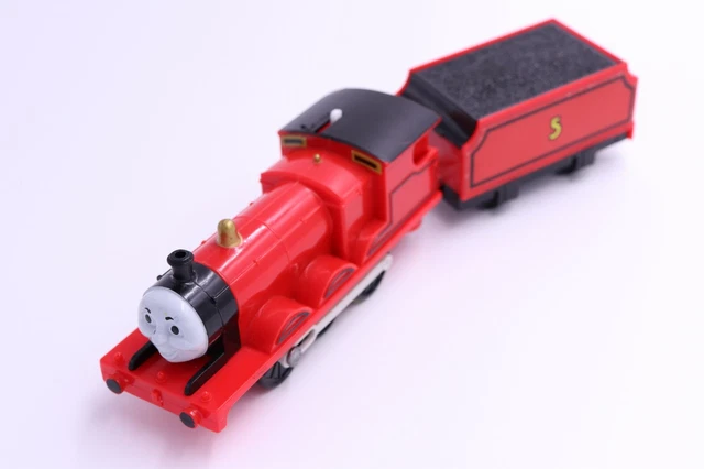 TOMY TRACKMASTER THOMAS & Friends JAMES the Red Engine 1994 Motorized ...