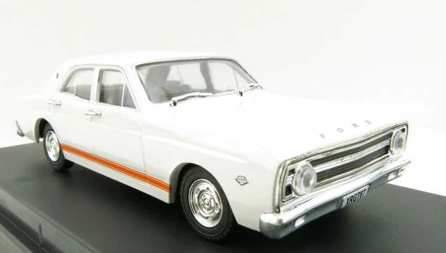DDA COLLECTIBLES - 1967 Ford Falcon XR GT Car - Avis White - Scale 1:43 ...