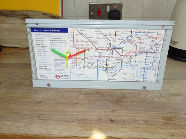 LONDON UNDERGROUND TUBE D78 Train District Line Map Sign Board Upcycled ...