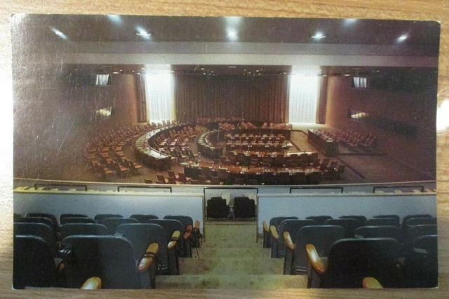 UNITED NATIONS, NATIONS unies, Assembly conference Room - Post card $4. ...