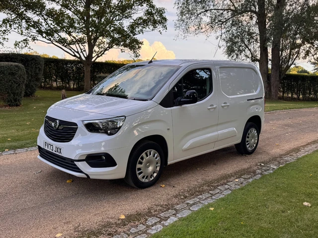 2023 VAUXHALL COMBO 2300 1.5 Turbo D 100ps H1 Pro Van PANEL VAN Diesel ...